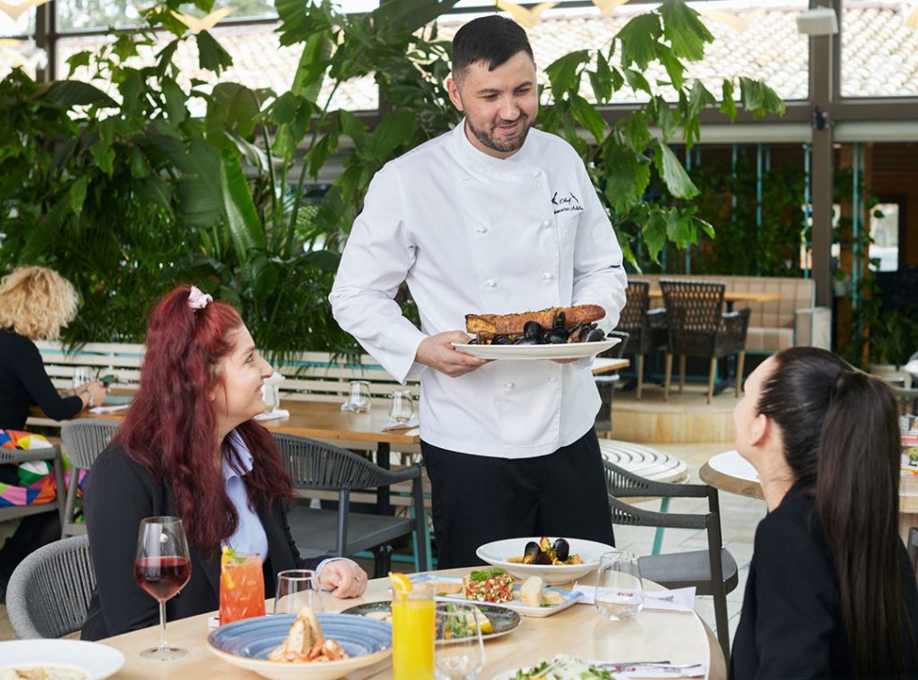 Restaurant Pescăruș - Te așteptăm în noul restaurant Pescăruș să ...